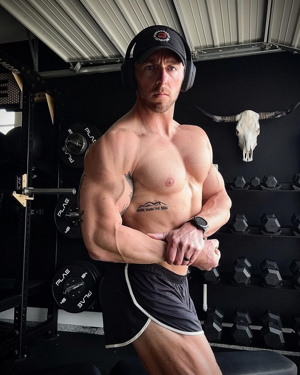 Nick Edad desnuda, Patrimonio neto, Altura, Esposa, Hijos, Biografía