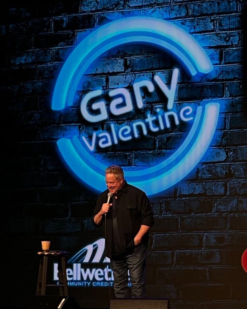 Todo sobre el hermano de Kevin James, Gary Valentine