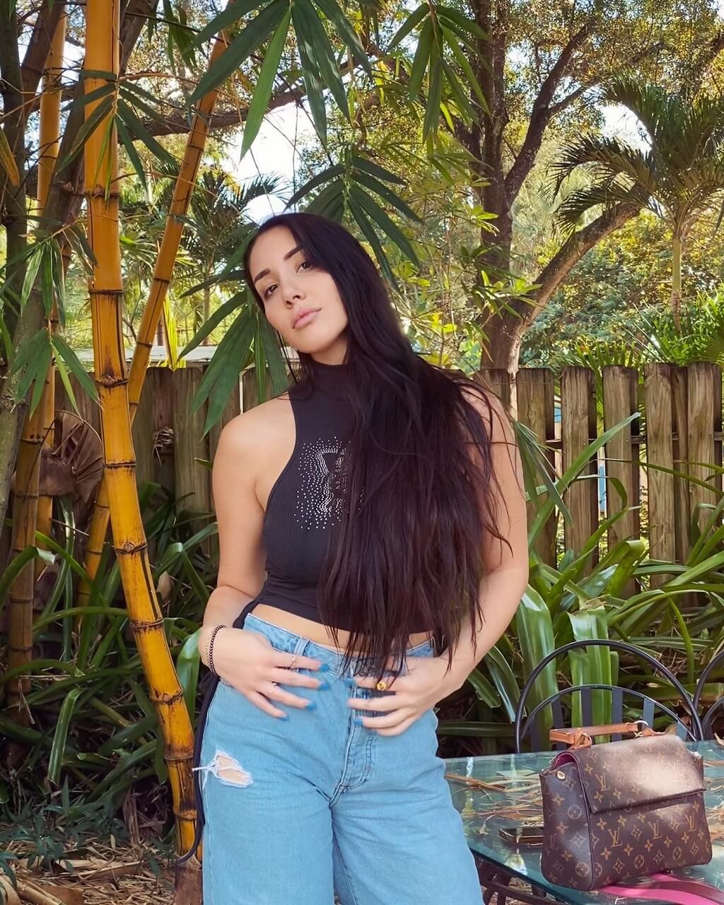 Naomi Ross Biografía Wiki Edad Novio Familia Patrimonio Neto 3105