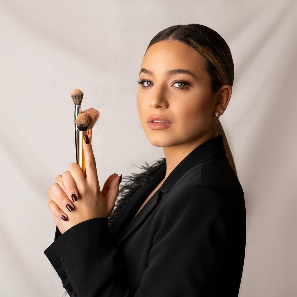 ¿Quién es la hermana de Sofia Carson, Paulina Char? Todo sobre ella